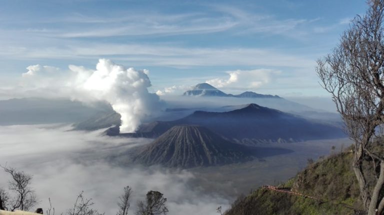 Mount Bromo Sunrise Tour - Mount Bromo Travel Agent